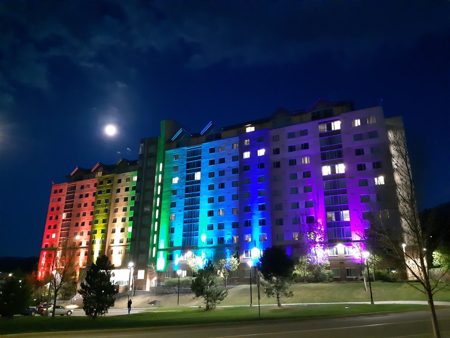 Anniversary time capsule seals TRU’s 50th year – TRU Newsroom