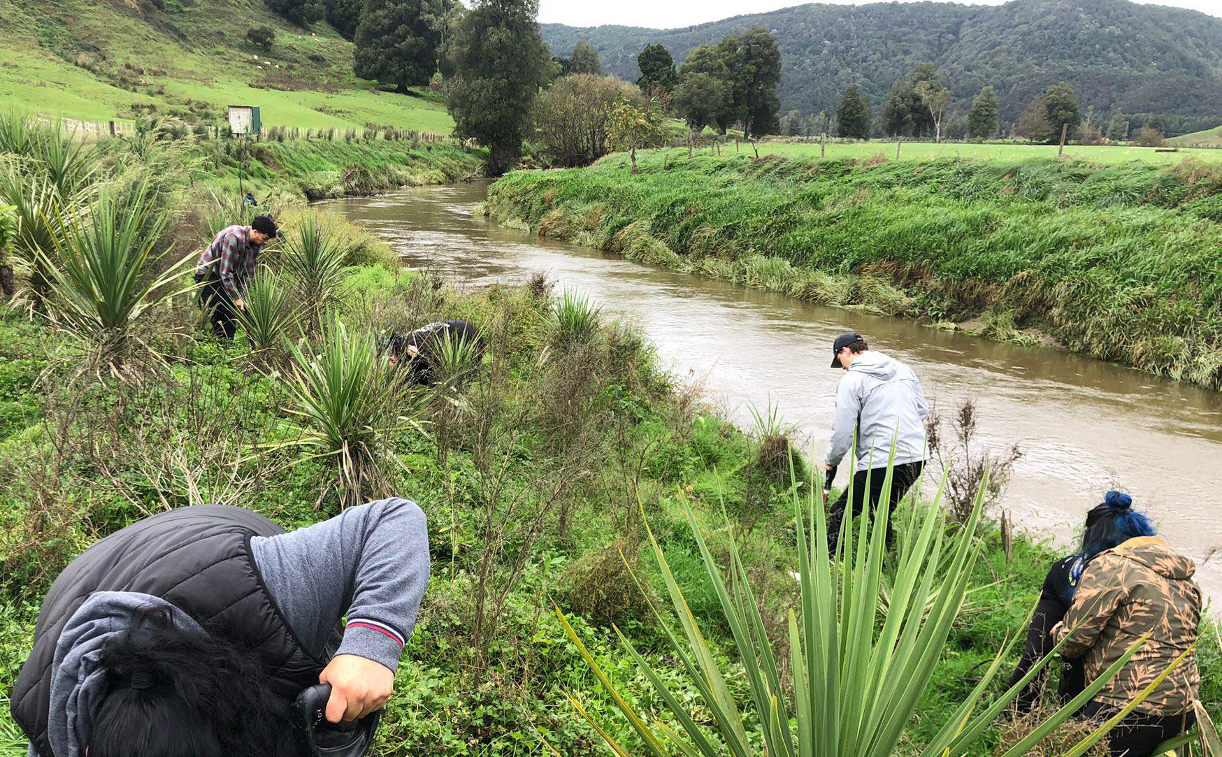 Knowledge Makers shares Indigenous approach to research worldwide – TRU ...