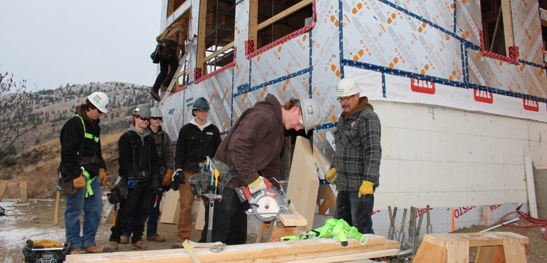 Building a relationship of support with TRU Trades – TRU Newsroom